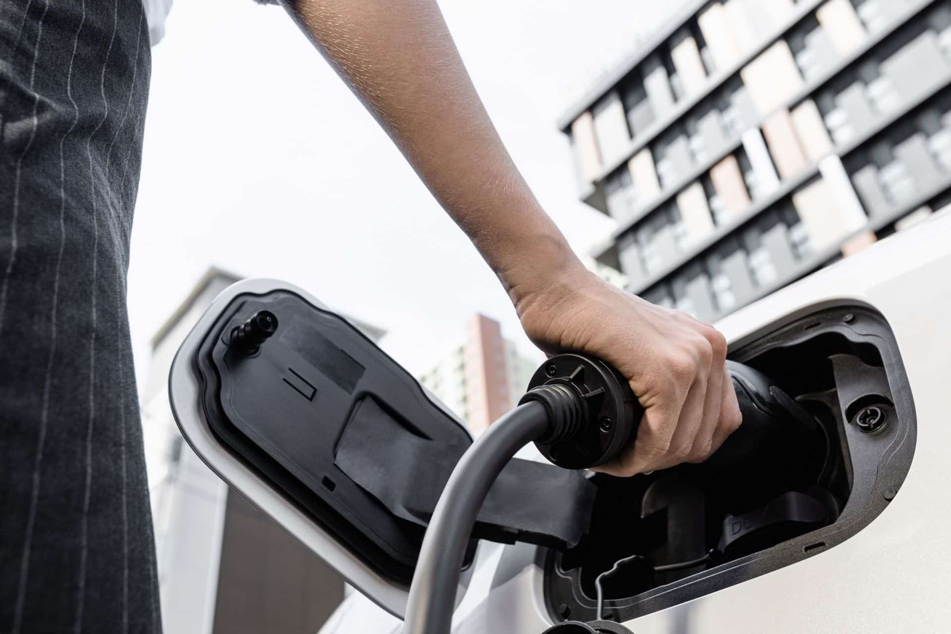 The State Of Electric Vehicle Charging For Multifamily Housing • Energy ...